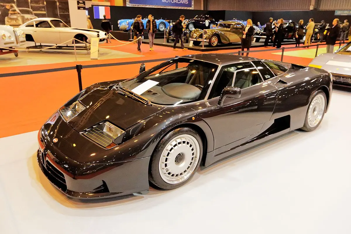 Bugatti Eb110, Lamborghini Diablo Y Ferrari F40: Los Superdeportivos De ...